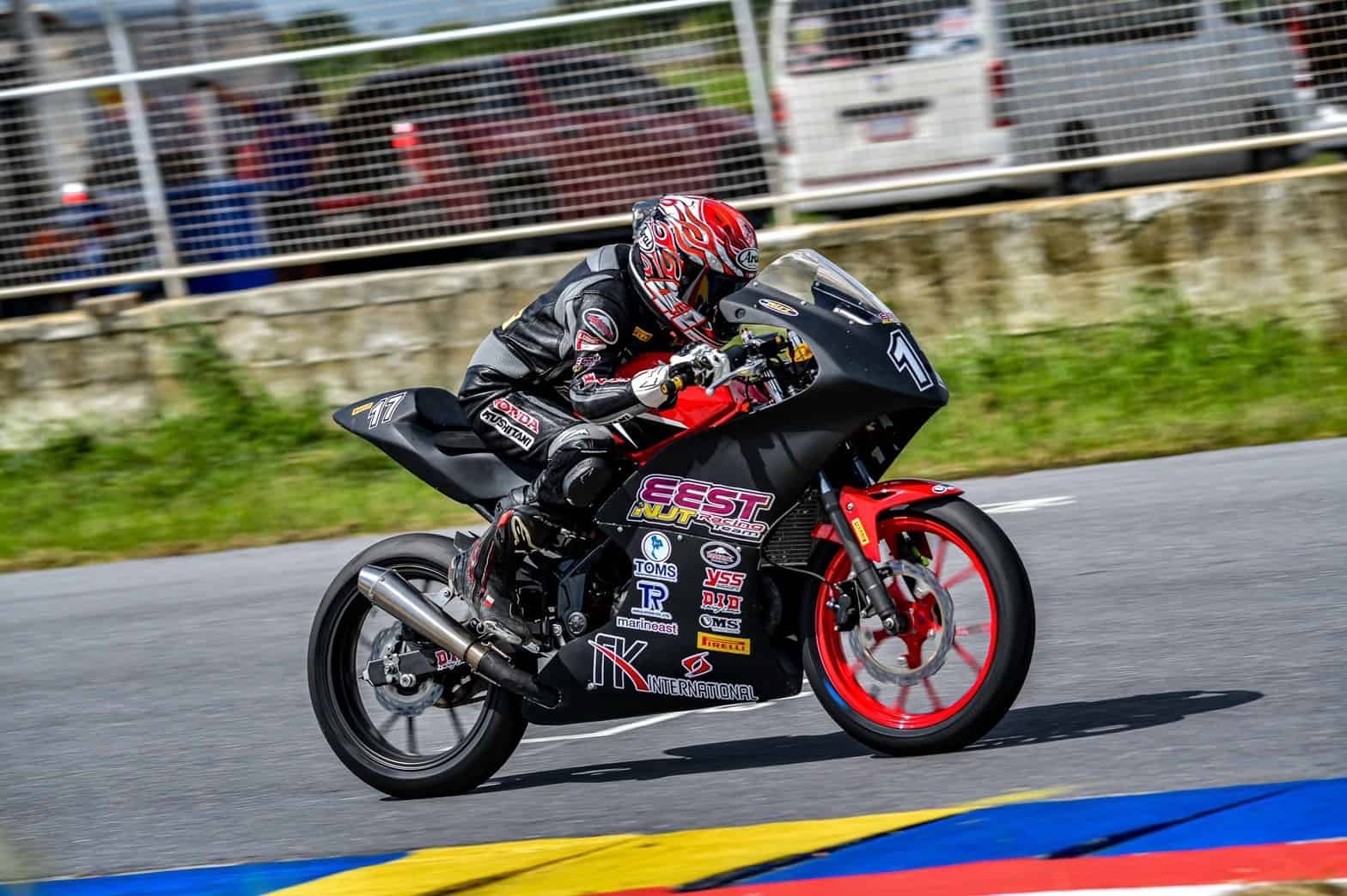 Race Image Gallery - EEST NJT Racing Team